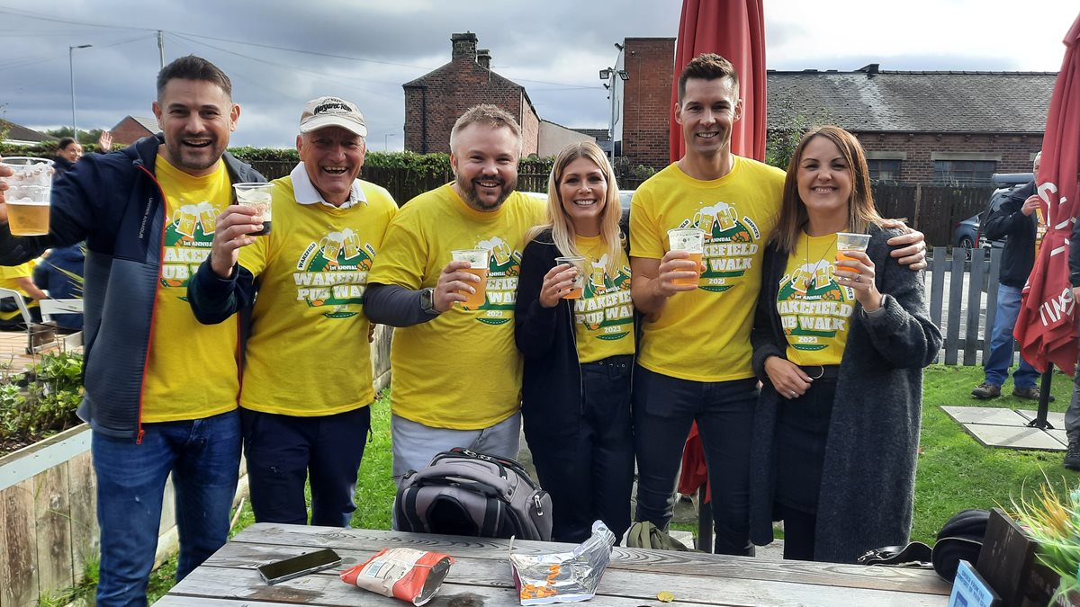 Walkers raise a glass for Wakefield Hospice - Wakefield Hospice